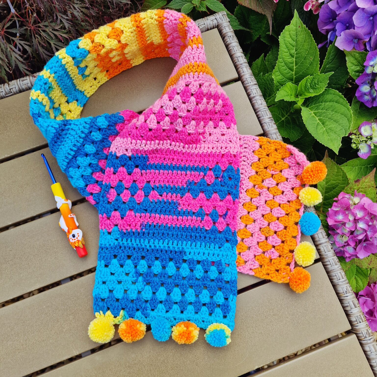 🎡 Funfair Granny Scarf | Free Crochet Pattern - Emkatcrochet - Crochet ...
